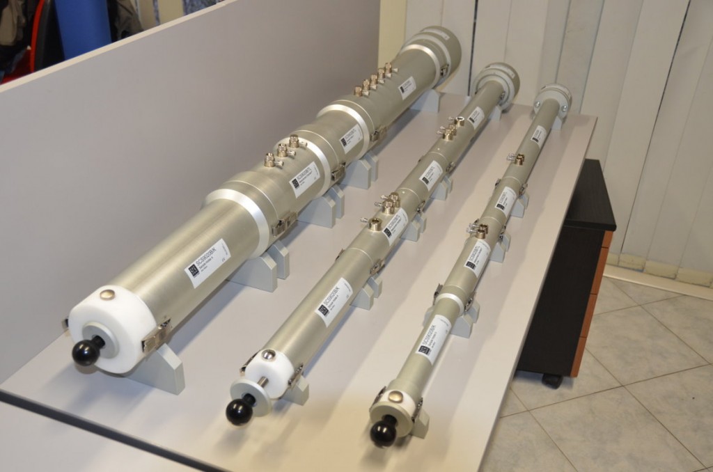 Normal Incidence Sound Absorption and Sound Transmission (Kundt) Tube ...